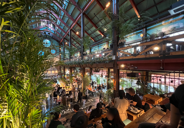 파주 더티트렁크 메뉴와 이국적인 분위기와 함께 음료도 독특한 대형카페 후기 : 네이버 블로그