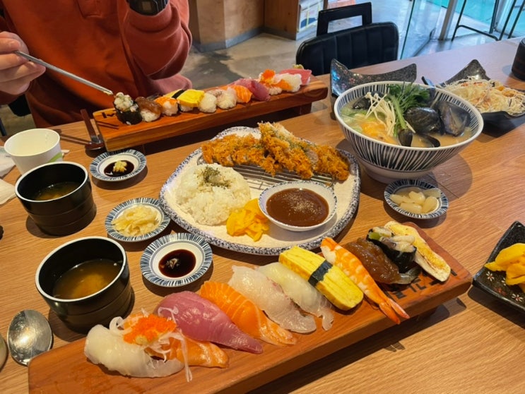 강남역 신논현역 점심 초밥 맛집 올바른스시 강남역점 특선 초밥12p 돈까스 라멘 네이버 블로그