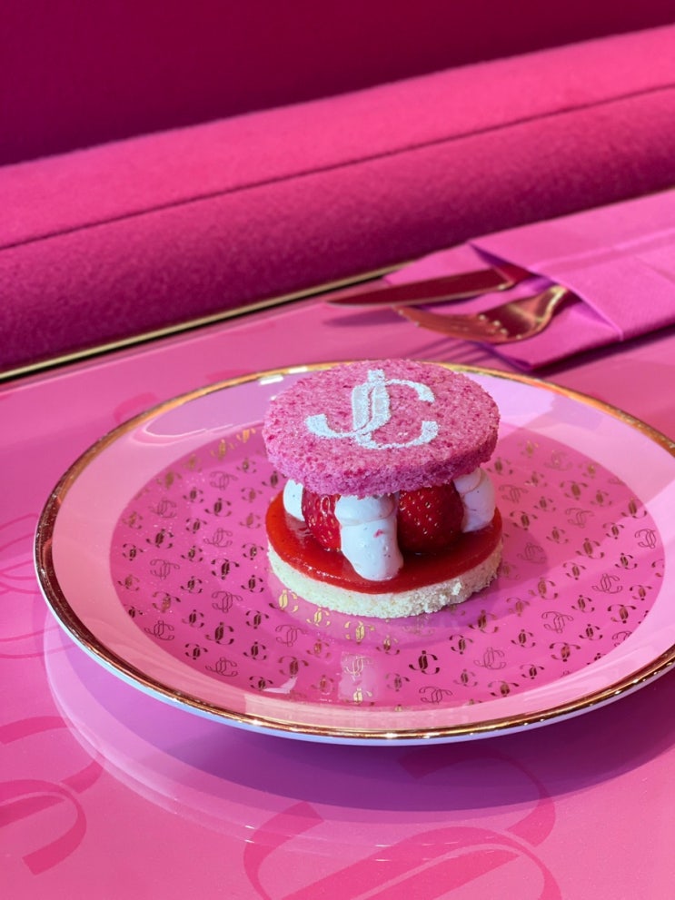 청담동 팝업 지미추 카페 추 카페 서울 (Choo Cafe Seoul) : 예약 / 주차 / 운영시간 및 내 셀카 : 네이버 블로그