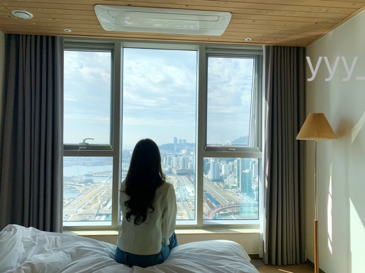 르컬렉티브 부산역 부산 숙소 협성마리나g7 이그제큐티브하버스위트 북항대교뷰 네이버 블로그