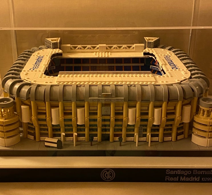 LEGO 레고 #10299 레알마드리드 산티아고 베르나베우 : 네이버 블로그
