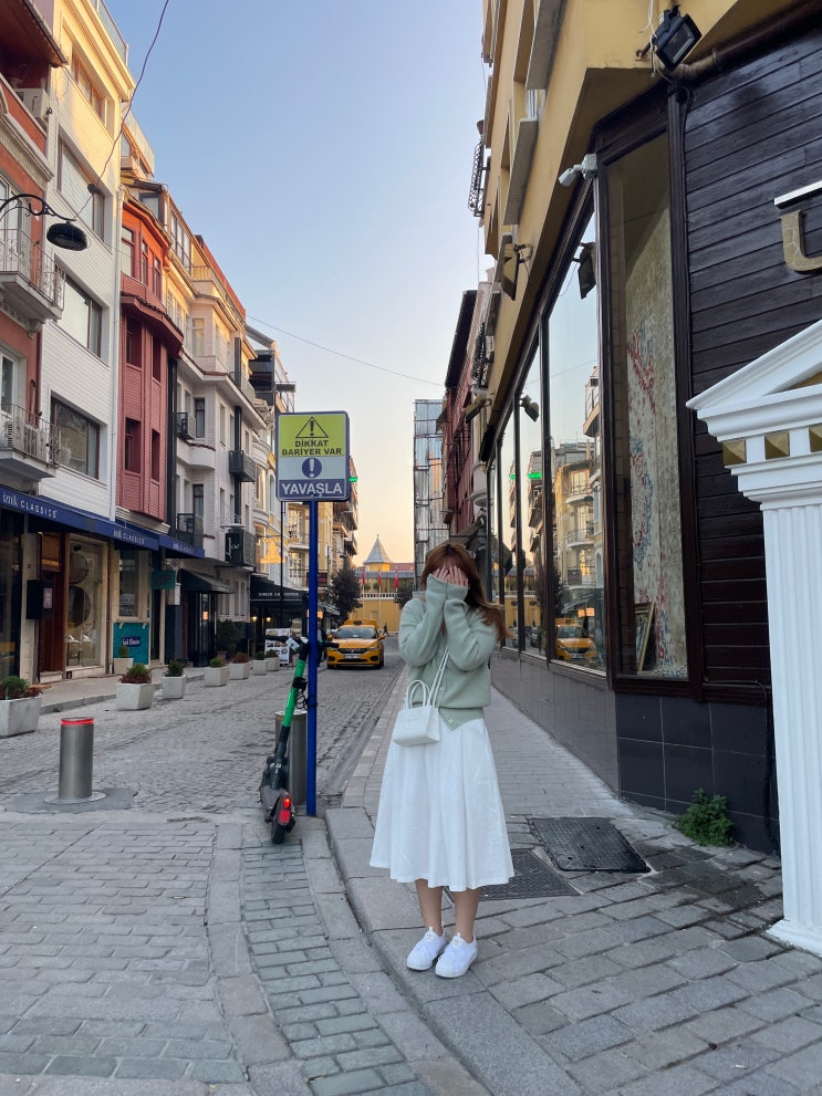 𝐃𝐚𝐲 𝟏 튀르키예 여행 기록 🇹🇷 인천공항아시아나 기내식 그랜드 바자르블루모스크 터키 힐튼 네이버 블로그