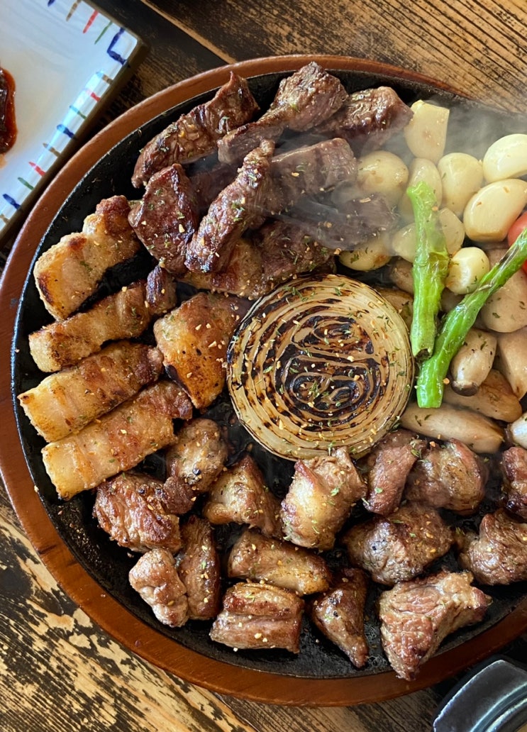 경주 황남경주식당 구워나오는 삼겹살목살소고기구이한상 맛집 깔끔하고 쾌적하게 즐기는 황리단길 밥집 네이버 블로그