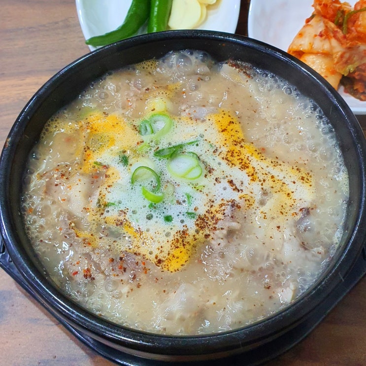 [장승배기] 제일어버이순대 순대국밥 솔직 간단후기 : 네이버 블로그