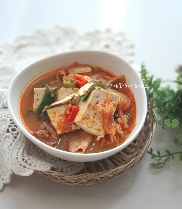 대패삼겹살김치찌개 끓이는법 백종원돼지고기김치찌개 끓이는 방법으로 간단하고 맛있게 ~ 네이버 블로그