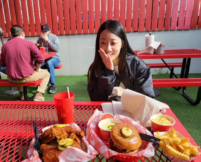 미국여행 테네시주 내슈빌 맛집 치킨버거 → 멤피스 호텔 추천 가성비 좋은 애견동반 호텔 네이버 블로그