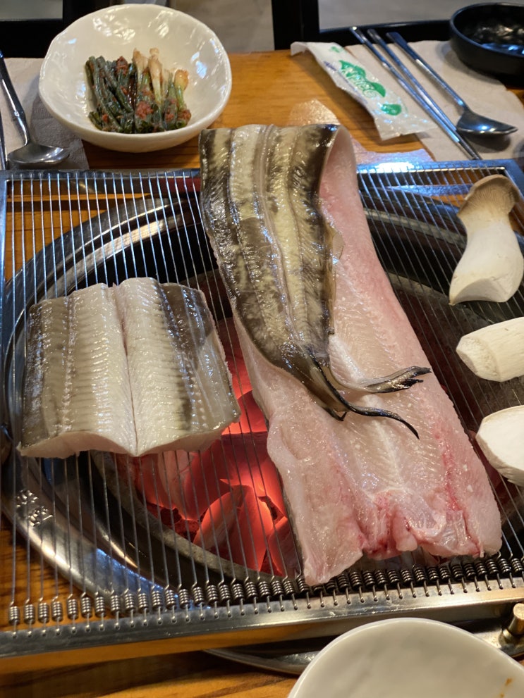 송파 석촌호수 석촌고분역 장어구이 맛집 큼직한 붕장어 숯불구이가 아주 맛있는 고흥바다장어탕 네이버 블로그