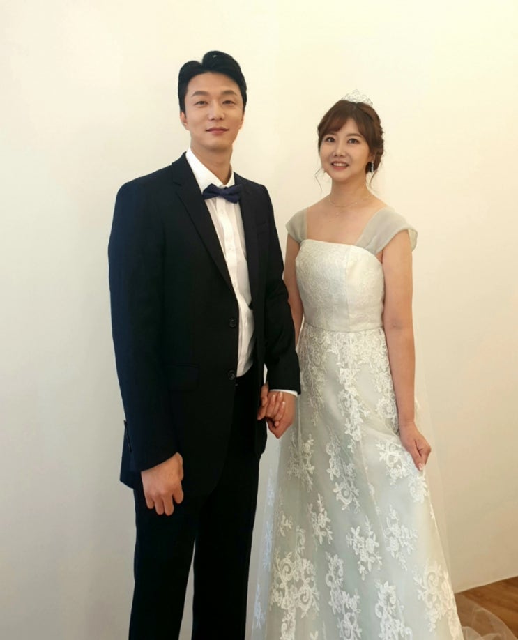 야외결혼식헤어메이크업 본식헤어메이크업 셀프웨딩헤어메이크업 소규모결혼식헤어메이크업 분당메이크업 분당업스타일 분당헤어메이크업 분당
