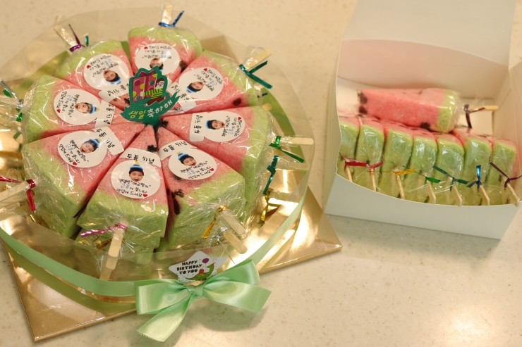 대전수박설기 수박떡바 수박바떡 수박설기케이크 수박떡케이크 생일떡 답례떡 어린이집답례품 유치원생일답례품 남편생일떡 직장간식 승진떡