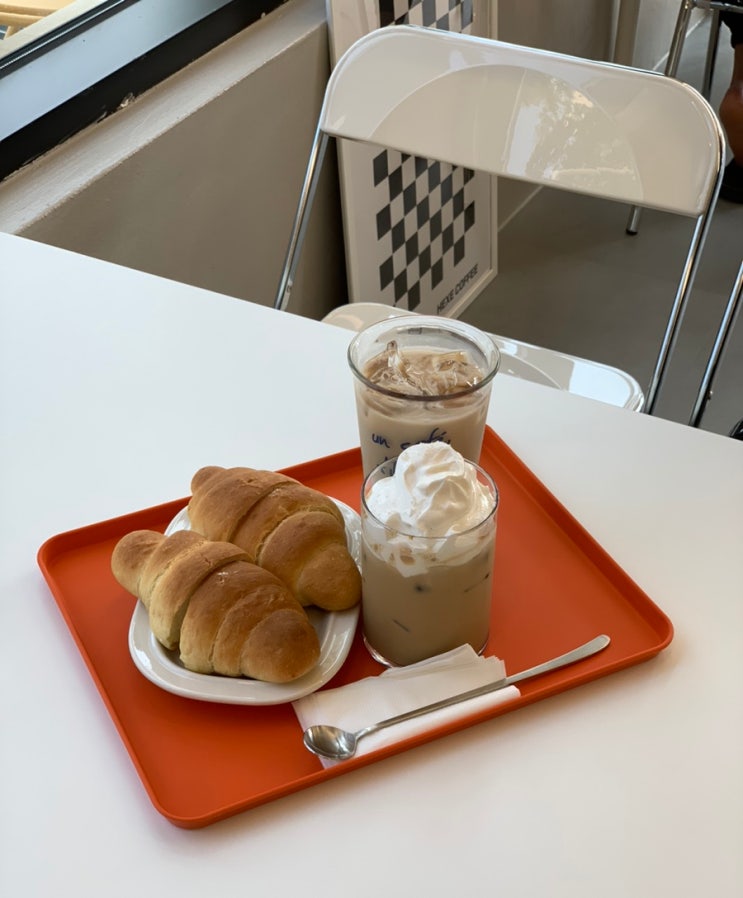 [인천/영종도] 헥세커피(HEXE COFFEE): 운서 카페거리 카페 : 네이버 블로그