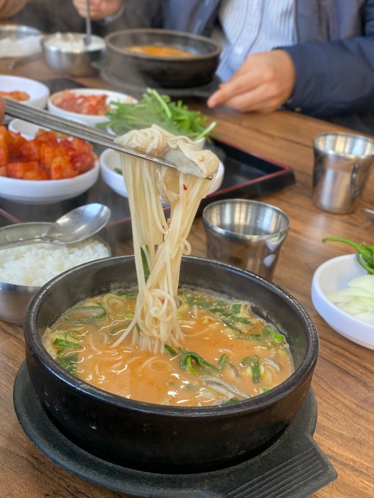 울산 명촌 맛집 24시 부산 돼지국밥에서 추운 날씨에 어울리는 뜨끈한 순대국밥 먹고 왔어요~~ 네이버 블로그