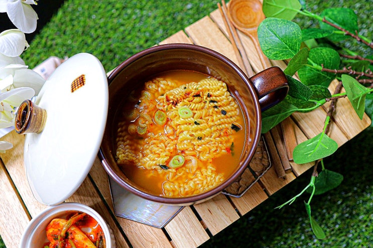 전자레인지 라면 끓이기 삼양 봉지라면 힐링요 전자렌지 용기 담아 맛있게 끓이는 법 네이버 블로그