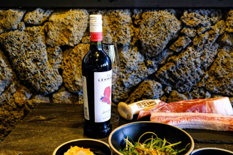 제주 중문 맛집 분위기 좋은 돌담흑돼지와 진국이었던 풍년식당 네이버 블로그