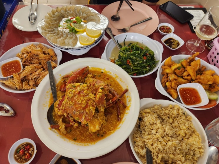 코타키나발루 맛집 쌍천씨푸드 성인 2인 시킨메뉴 칠리크랩 새우회 오징어튀김 마늘볶음밥 모닝글로리 와인콜키지