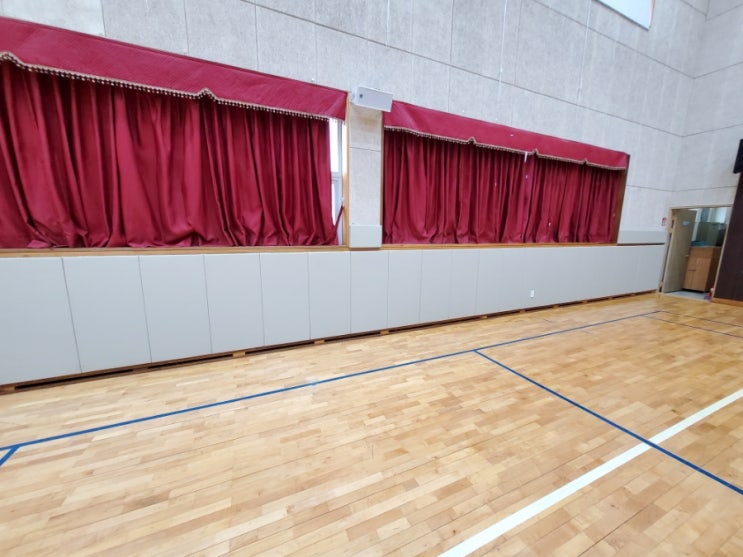 충남 아산 영인초등학교 체육관벽면보호매트 제작설치현장입니다아이들의 운동공간 안전하게 만들어주세요 네이버 블로그
