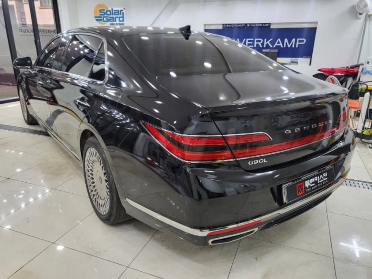 [제네시스 G90L] 유광블랙 전체랩핑 후 뒷범퍼 재랩핑 / 사고랩핑 / 사고 후 재랩핑 / 사고차랩핑 / 뒷범퍼랩핑 / g90 ...