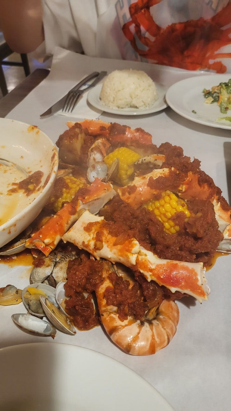 괌 괌에서 먹은 거 1 크래킨크랩 두짓타니 조식 타시그릴 도스버거 헤비히터스 네이버 블로그