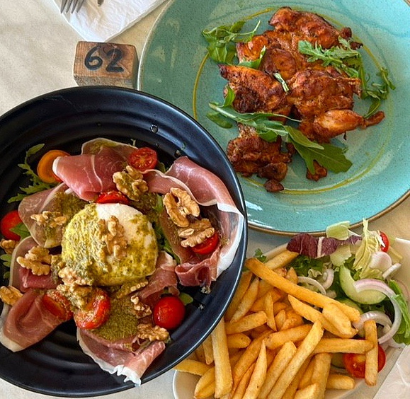 몰타 맛집 Il-Fortizza 샐러드, 치킨 (D+21) : 네이버 블로그