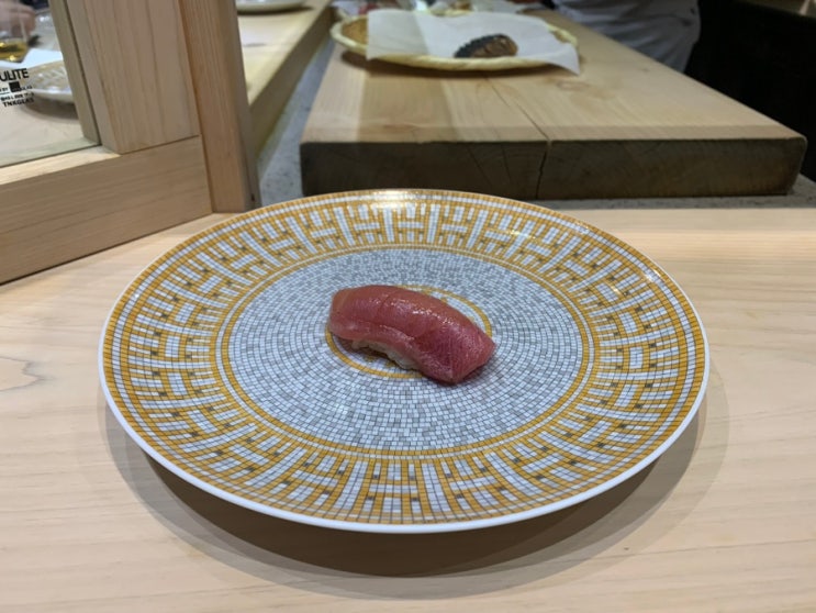 [서울 삼성동] 에르메스 접시로 유명한 가성비 좋은 오마카세, 스시유리 : 네이버 블로그