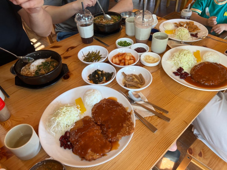 양양맛집 강원도 양양 돈까스와 추어탕의 조화 복골통나무집｜돈까스 치즈돈까스 어린이돈까스 추어탕 노루궁뎅이버섯추어탕