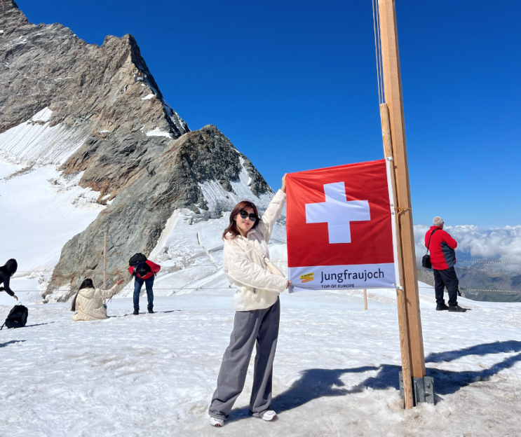 스위스 인터라켄 기차여행! 융프라우 동신항운 할인쿠폰으로 저렴하게 뿌수기!!(ft.신라면) : 네이버 블로그