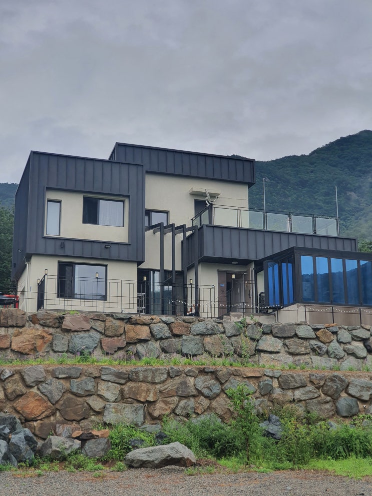 청도 가족과 함께 하기 좋은 애견 풀빌라 펜션 하늘오름채 네이버 블로그