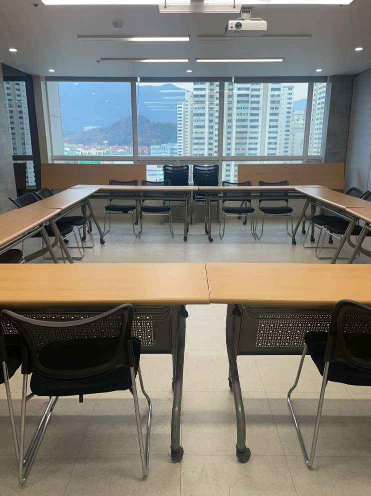 창원 모임공간 대강의실 회의실 상남동 주차가능 세미나장소 모모 모임공간 네이버 블로그