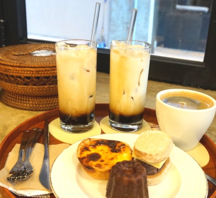 서면디저트카페 전포동카페거리에서 까눌레가 맛있는 연의양과 : 네이버 블로그