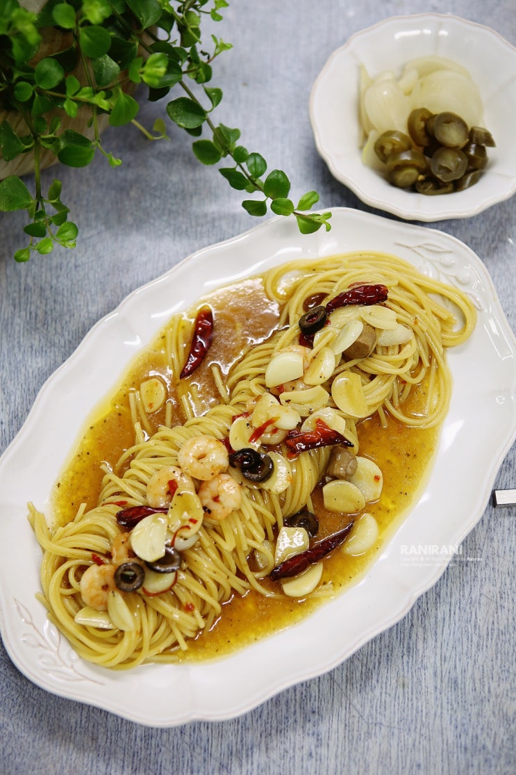 알리오올리오 새우 오일스파게티 만드는법 마늘파스타 만들기 : 네이버 블로그