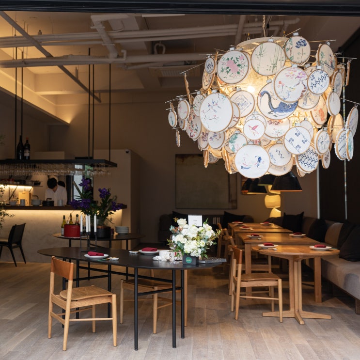 Features | Roda 로다 (Poom seoul 품 서울) : 네이버 블로그