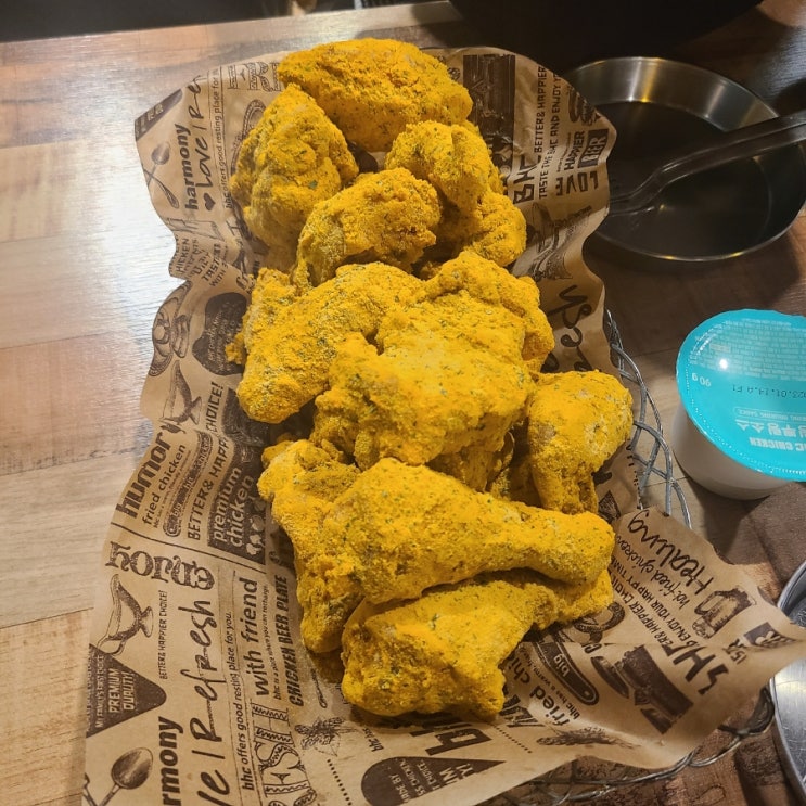 BHC치킨 반월삼성점 후기 - 뿌링클 : 네이버 블로그