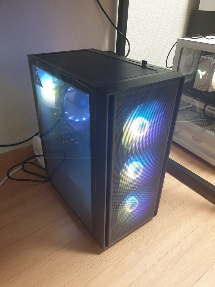 [제품리뷰]가성비컴퓨터케이스 DAVEN D6 MESH 강화유리(블랙) : 네이버 블로그