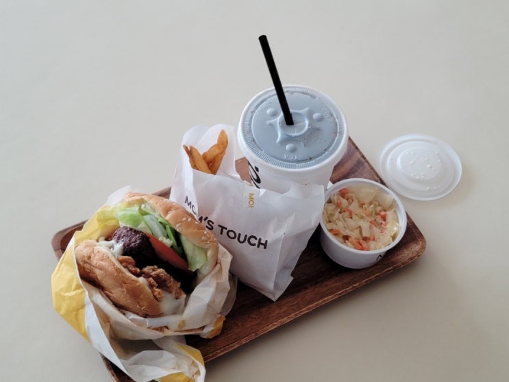 맘스터치 신제품 청양마요미트볼버거세트 맛있네 무료세트업 이벤트 네이버 블로그