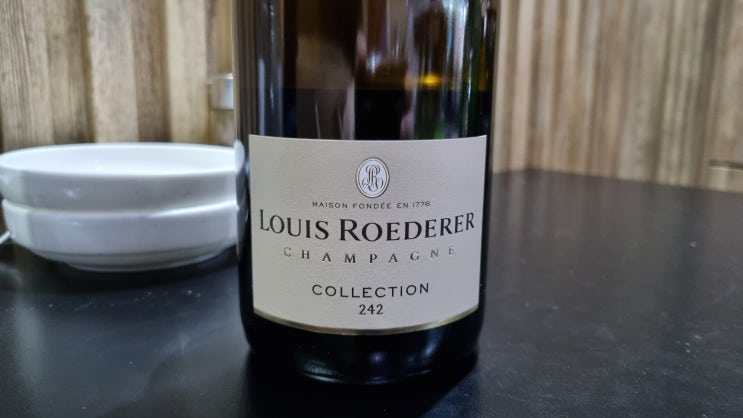 Louis Roederer Collection 242, NV : 네이버 블로그