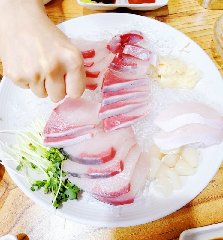 수지구청역 대방어 맛집 : 바다횟집 (수지구청 회맛집, 수지구청 가성비횟집) : 네이버 블로그