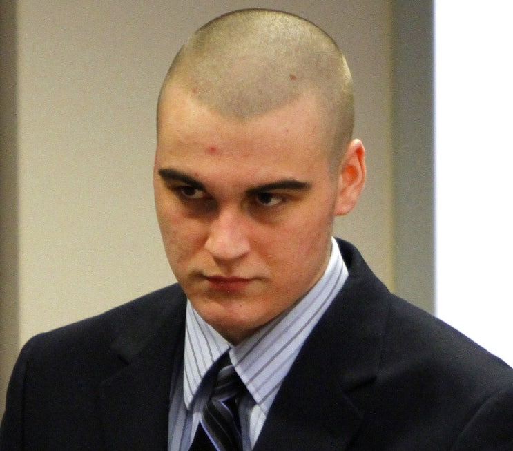 갱을 만들자마자 남의 집 쳐들어거가서 살인을 저지른 스티븐 스페이더 [Steven Spader] : 네이버 블로그