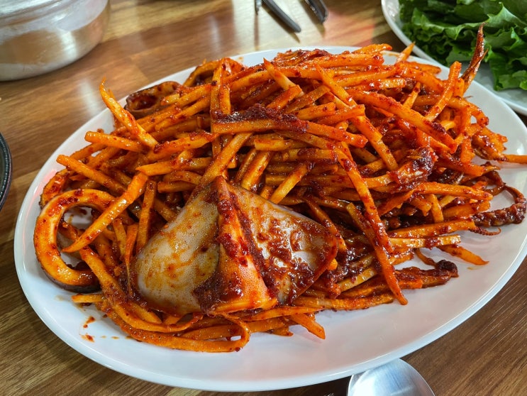 인계동맛집 / 강원도동해오징어보쌈 : 꼭 먹어봐야하는 별미 오징어보쌈! : 네이버 블로그