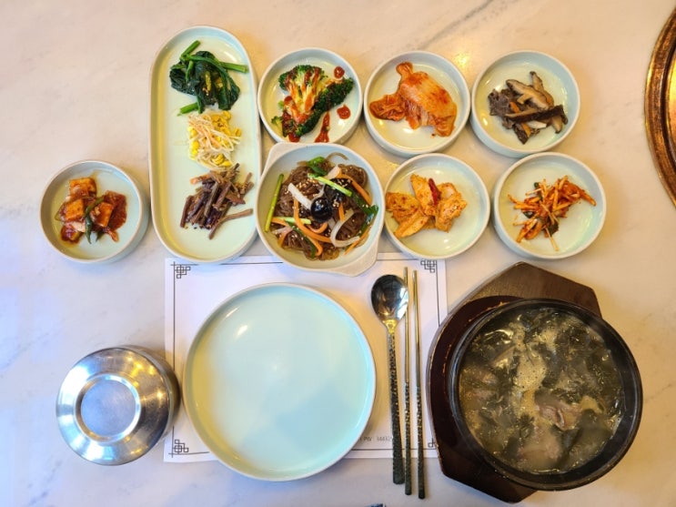 백반기행 청담 김민종 한우등심미역국 옥돔구이 청담25 한우스지된장전골 접시수육 등골 우정 오징어전골 불고기 튀김 뱃고동