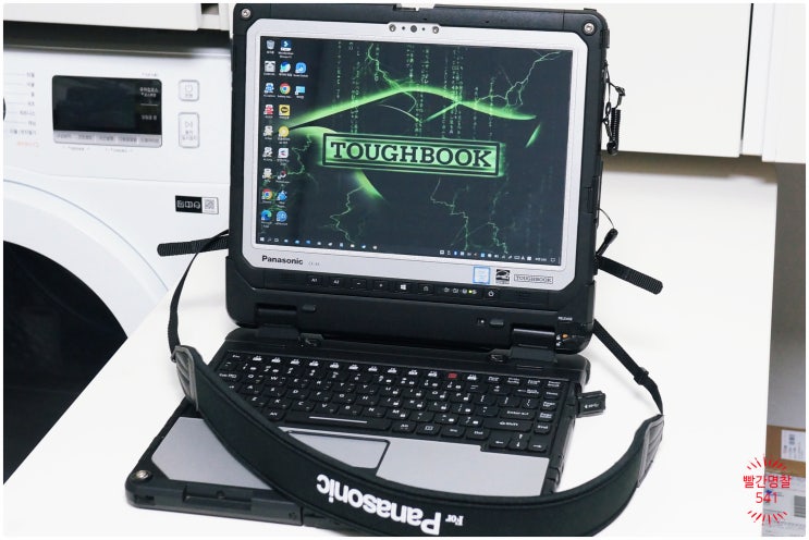 파나소닉 터프북 CF-33, 군용, 산업용 노트북, 테블릿 2 in 1 // Panasonic Toughbook CF-33 ...