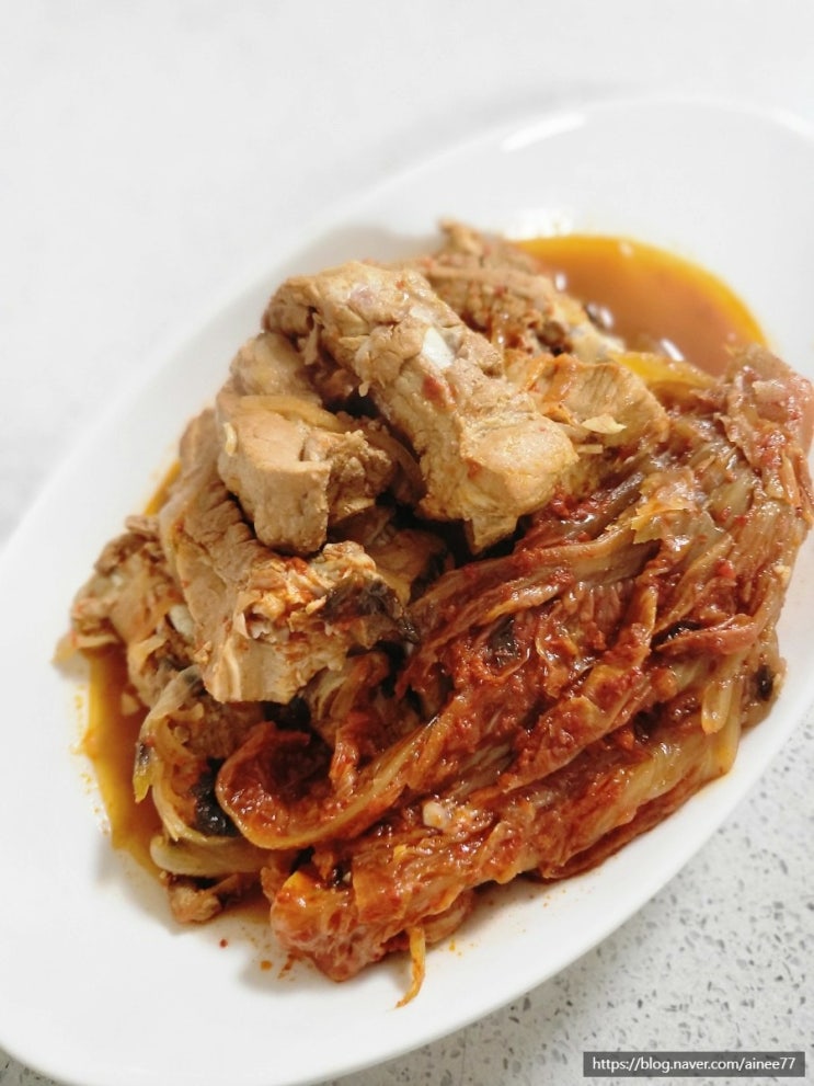 백종원 등갈비김치찜 묵은지 김치찜 묵은지찜 손님초대요리 집들이요리 등갈비요리 묵은지요리 만드는 법 압력솥 활용 고기 누린내