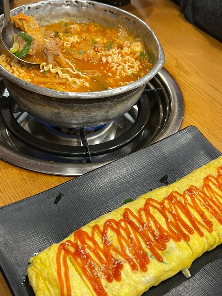 여의도ㅣ辛신선생고깃집 생고기김치찌개와 계란말이빵장수단팥빵 네이버 블로그
