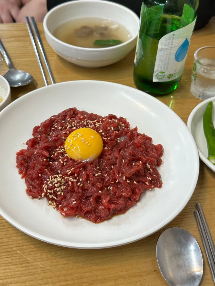 서울 종로구 광장시장 창신육회 3호점 슬러시소주 육회 빈대떡 육회비빔밥 웨이팅 꿀팁 네이버 블로그