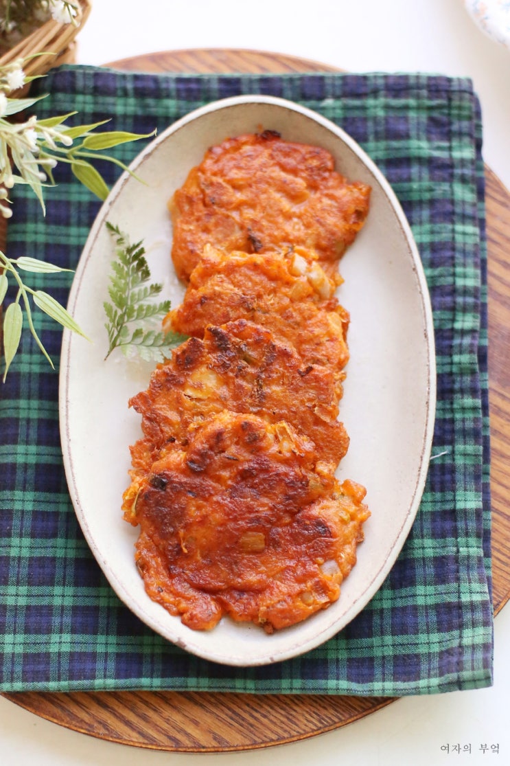 김치전 만드는법 김치전 바삭하게 참치김치전 김치부침개 반죽 간단한 야식메뉴 네이버 블로그