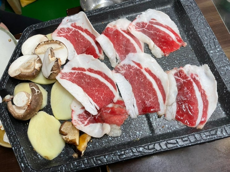 동대문 맛집예약 필수 반찬부터 기똥찬 차돌박이 파는 노포 네이버 블로그