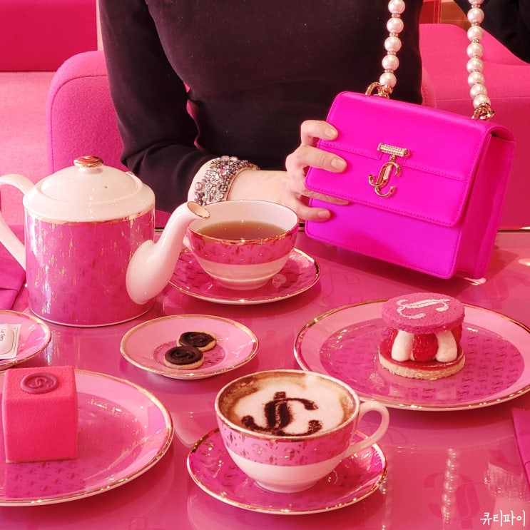 청담 지미추 추카페 서울(Choo Cafe), 핫핑크 공간에서 디저트 & 티타임! : 네이버 블로그