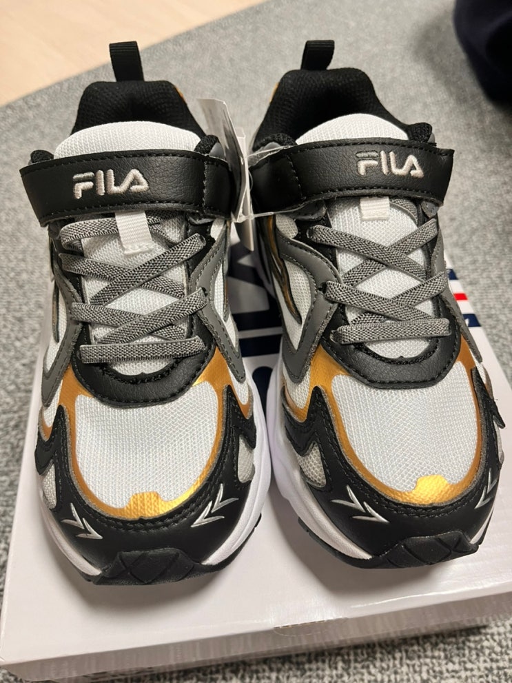 휠라키즈 윈썸 발볼넓은 아이 사이즈 확인하고 구매하세요 : 네이버 블로그