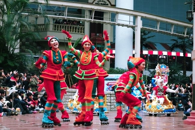 서울 주말나들이. 꿈과 모험의 나라, 롯데월드 어드벤쳐 겨울시즌 축제 . 크리스마스 퍼레이드 : 네이버 블로그
