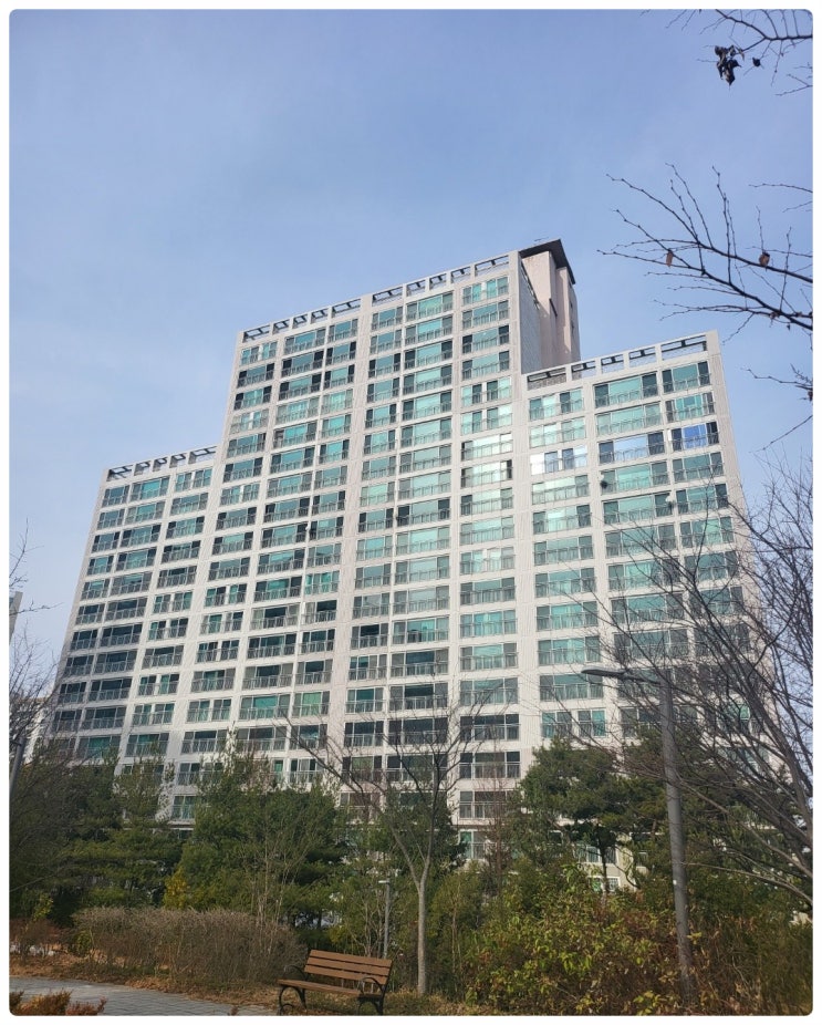 매매 봉선동 한국아델리움2차 불로초학군 남향 제석산 공원뷰 좋고 거실확장 내부아주깨끗한 봉선동 한국아델리움2차