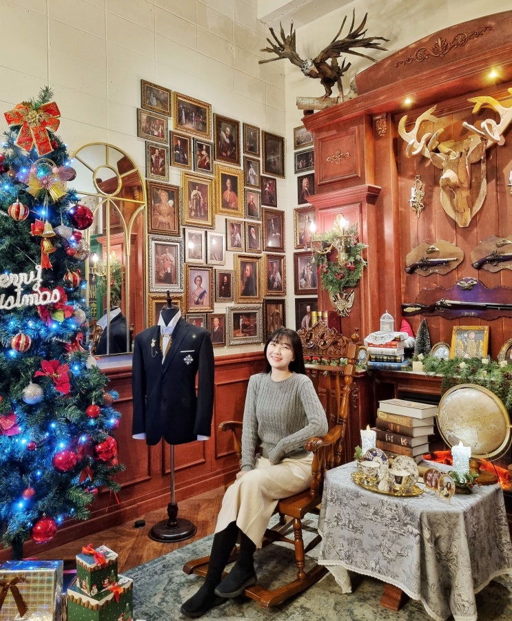 당산 카페 :: 해리포터, 크리스마스 감성의 맨홀커피 (manhole coffee) : 네이버 블로그