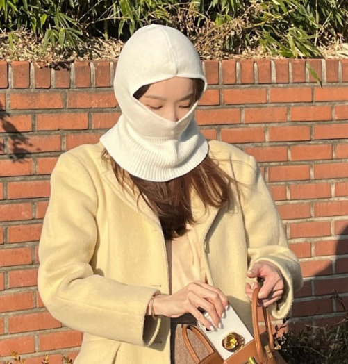 다비치 강민경 사복패션 패딩자켓 바라클라바 30대 여자 겨울 코디 네이버 블로그